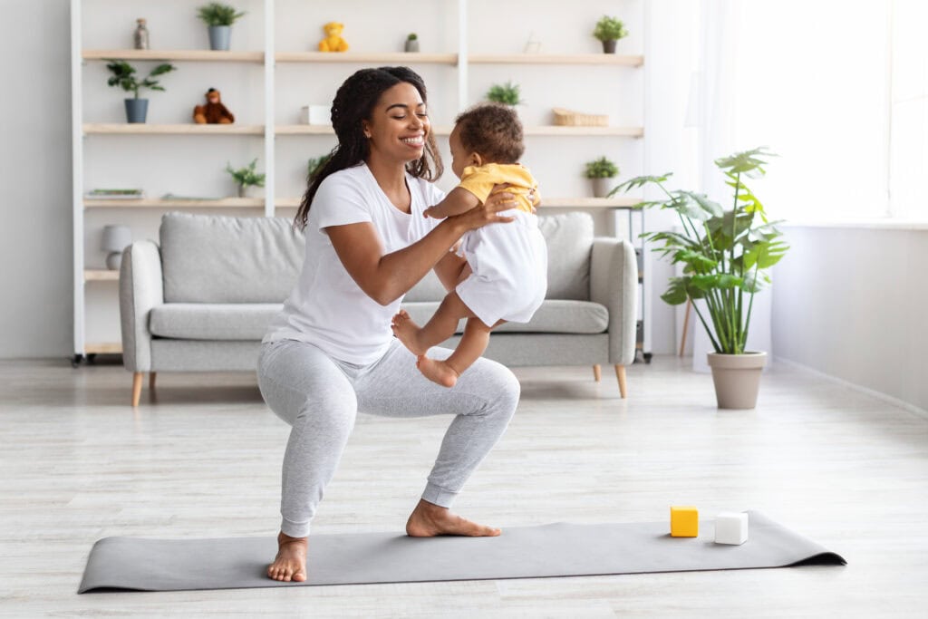 Incorporando o Bebê ao Treinamento: 6 Maneiras Divertidas de Incluir ...